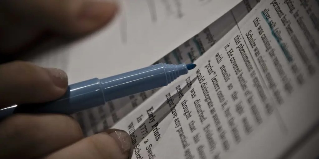 How To Make Effective Notes For Exam Revision?